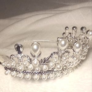 Lovisa | Accessories | Lovisa Silver Statement Bridal Ballet Tiara ...